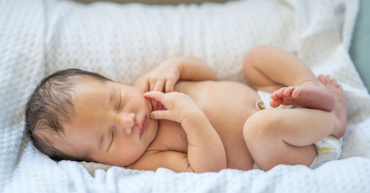 What to Expect With a Newborn on Day 2